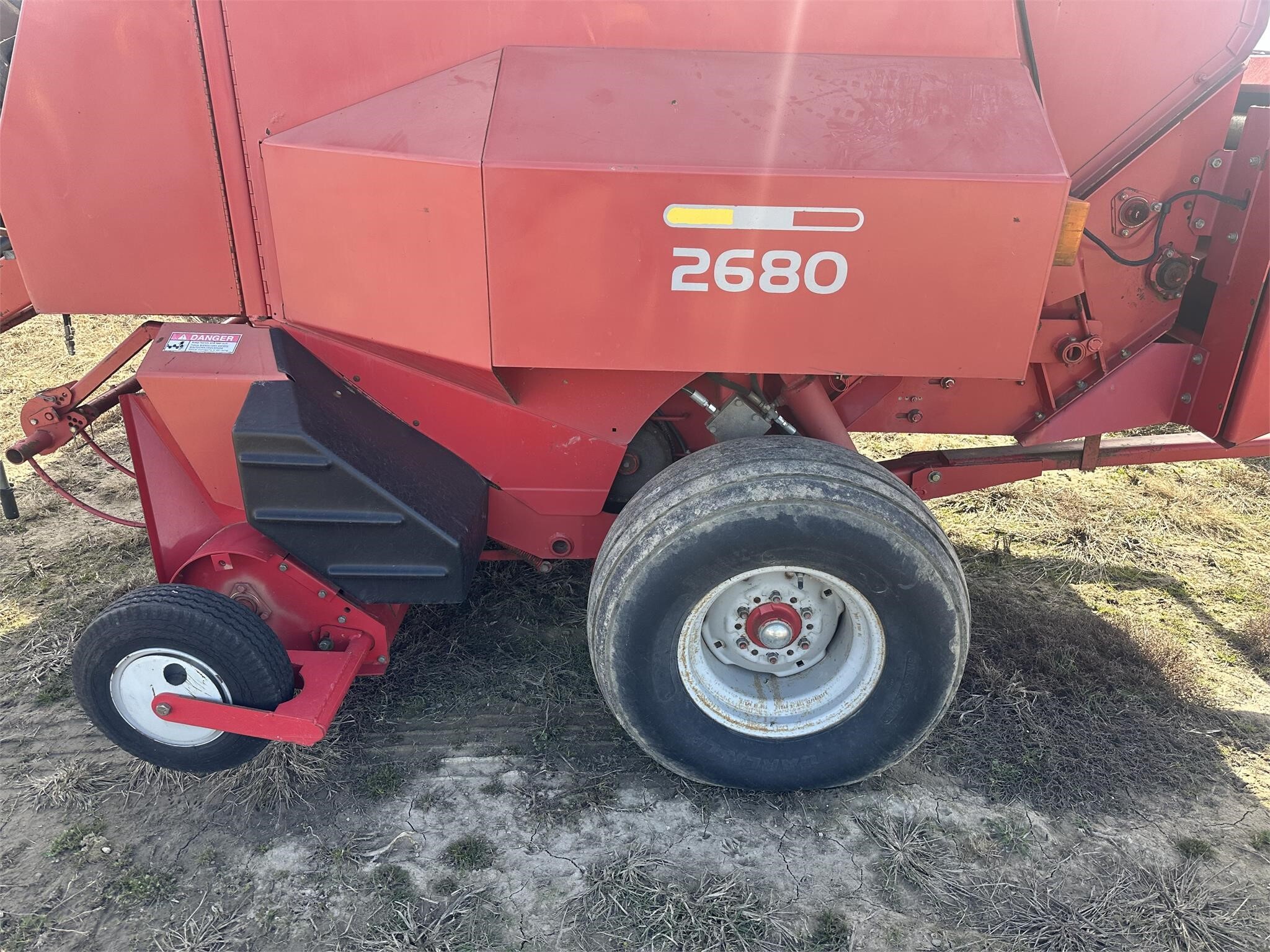 Gehl 2680 Round Baler - $8,750 | Machinery Pete