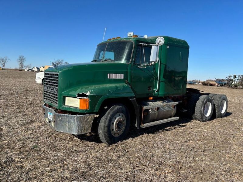 Used Mack Semi Trucks for Sale - 77 Listings | Machinery Pete