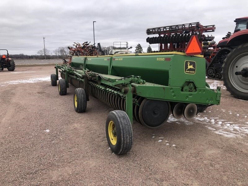 John Deere 9350 Drill - $16,500 | Machinery Pete