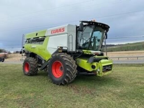Used Claas Combines for Sale - 389 Listings | Machinery Pete