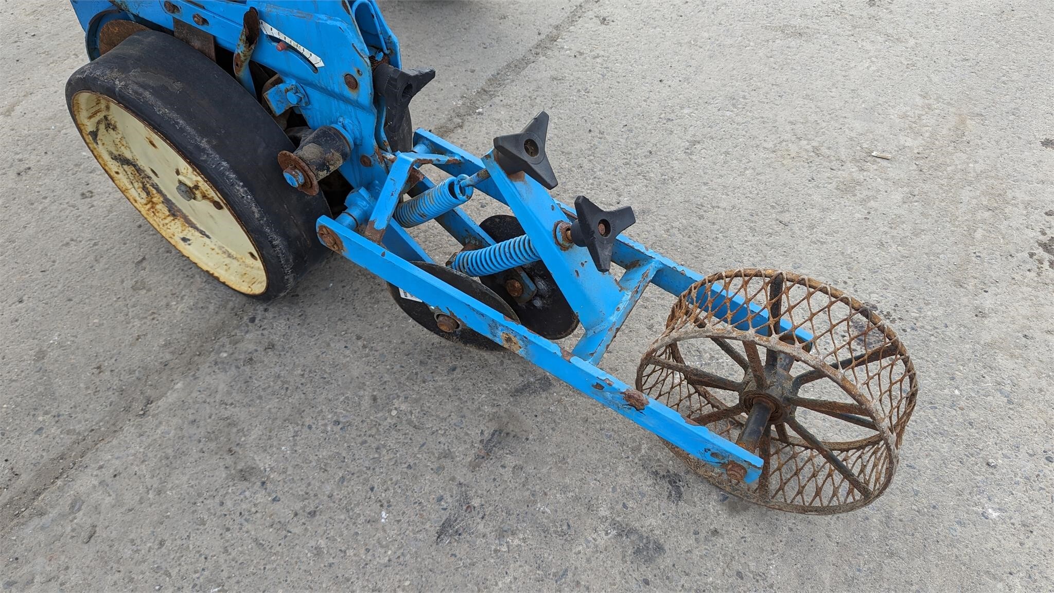 Monosem NG Plus 4 Planter - $5,900 | Machinery Pete