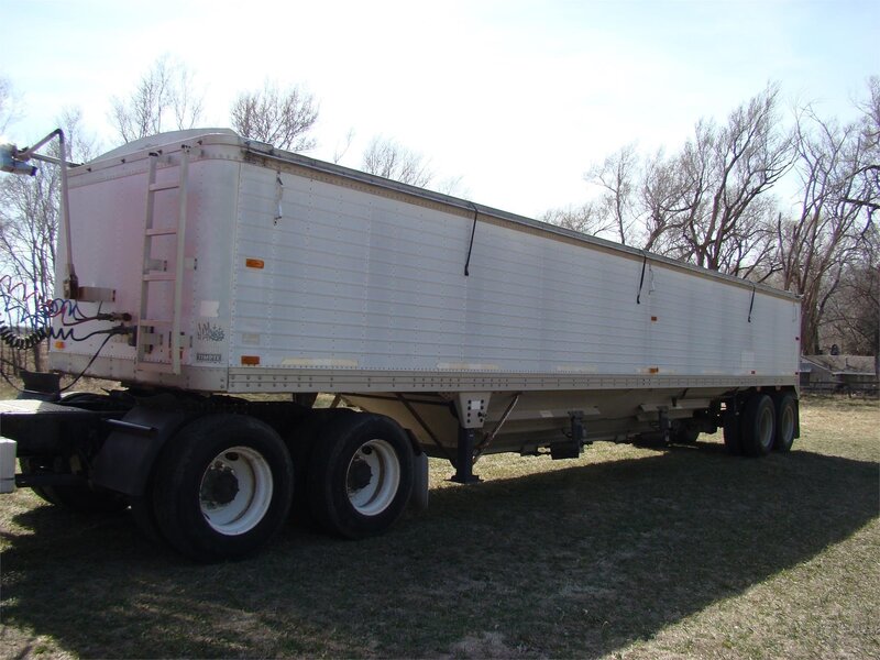 Used Grain Trailers for Sale - 120 Listings | Machinery Pete