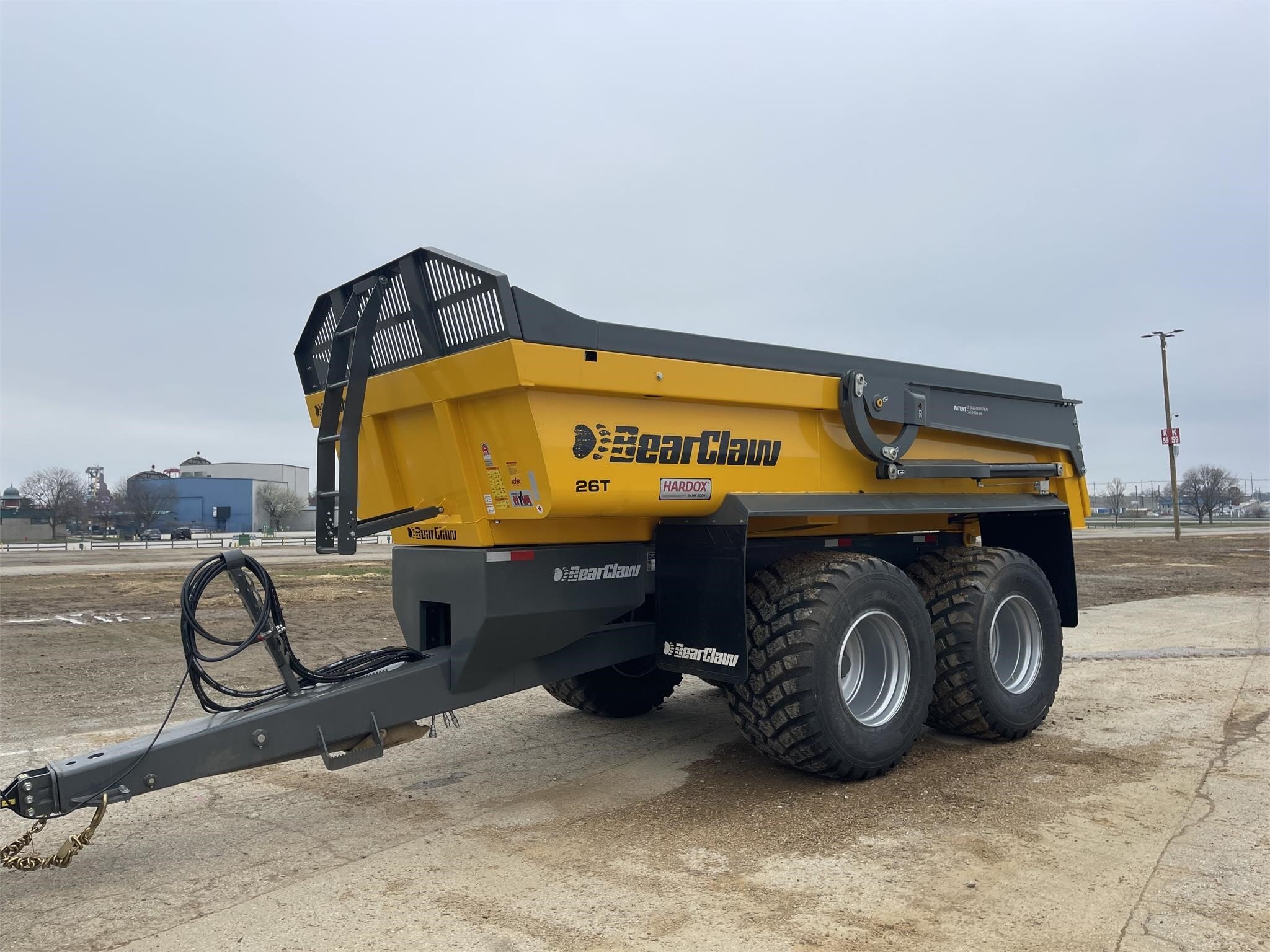 2024 Bear Claw 26T Construction Trucks/Trailer - $76,000 | Machinery Pete