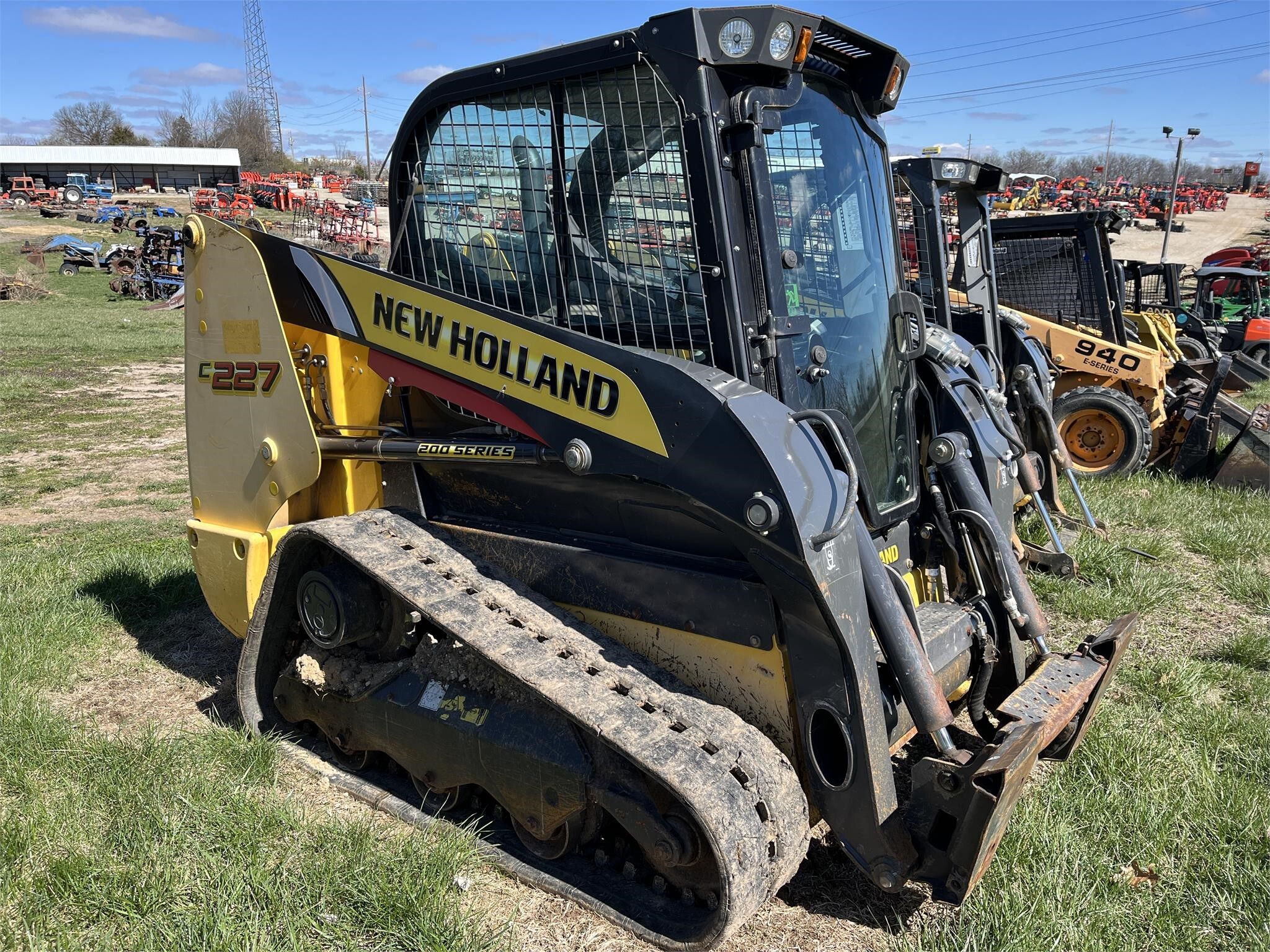 2019 New Holland C227 Skid Steer - $37,500 | Machinery Pete