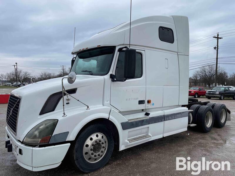 Used Volvo Semi Trucks for Sale - 57 Listings | Machinery Pete