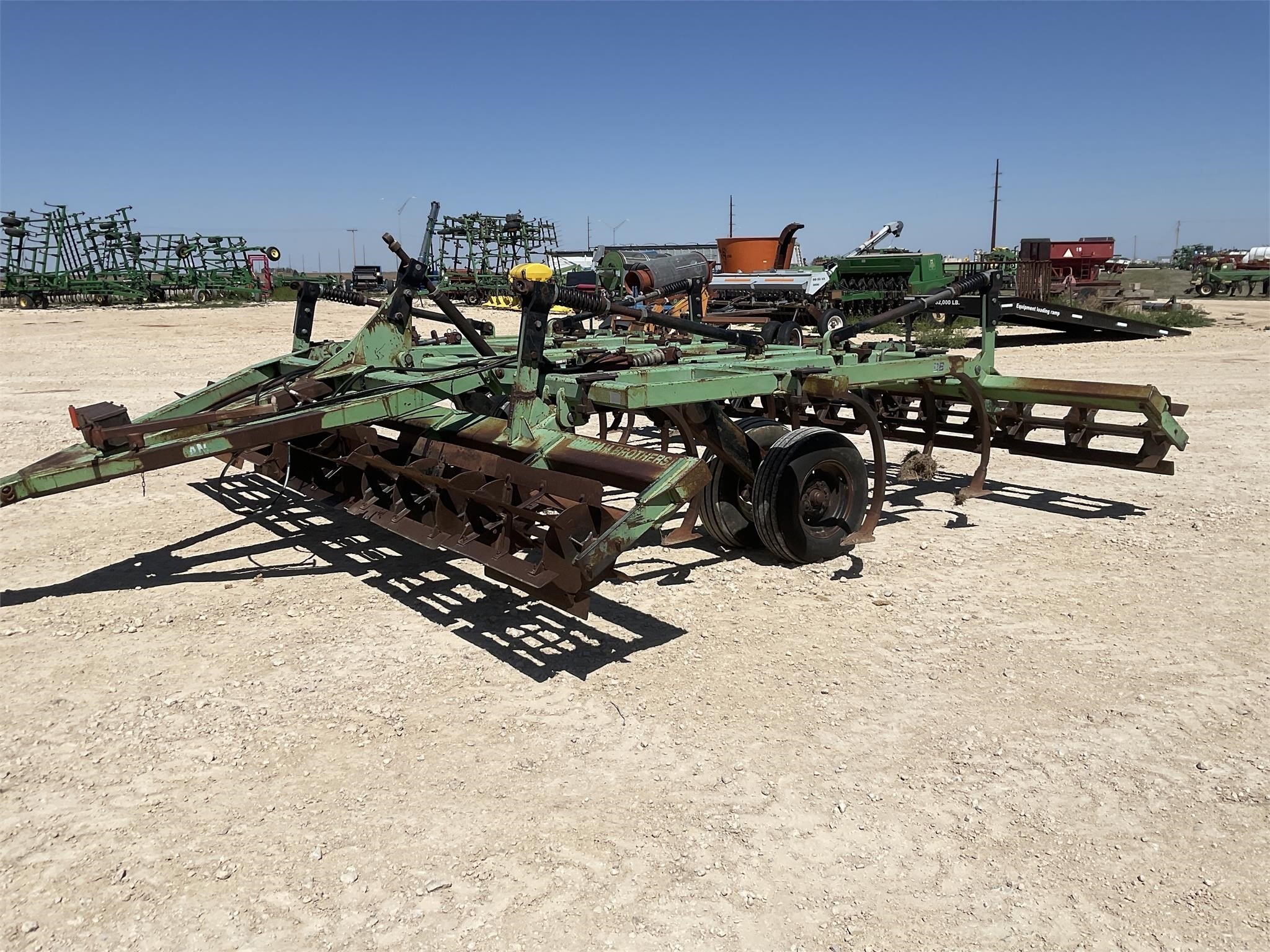 Bigham Brothers 703-625D Chisel Plow - $Call | Machinery Pete