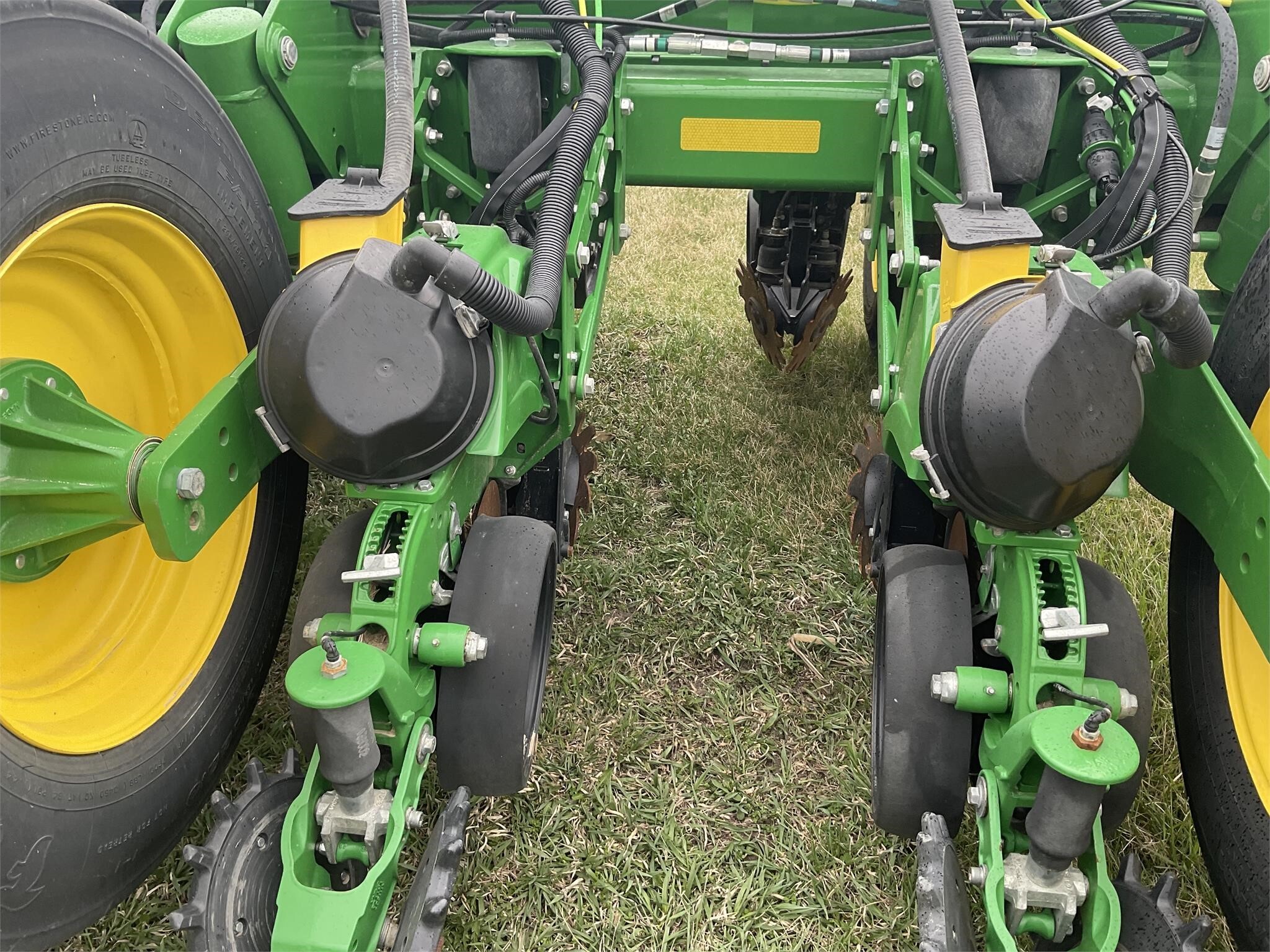 2022 John Deere 1775NT Planter - $234,500 | Machinery Pete