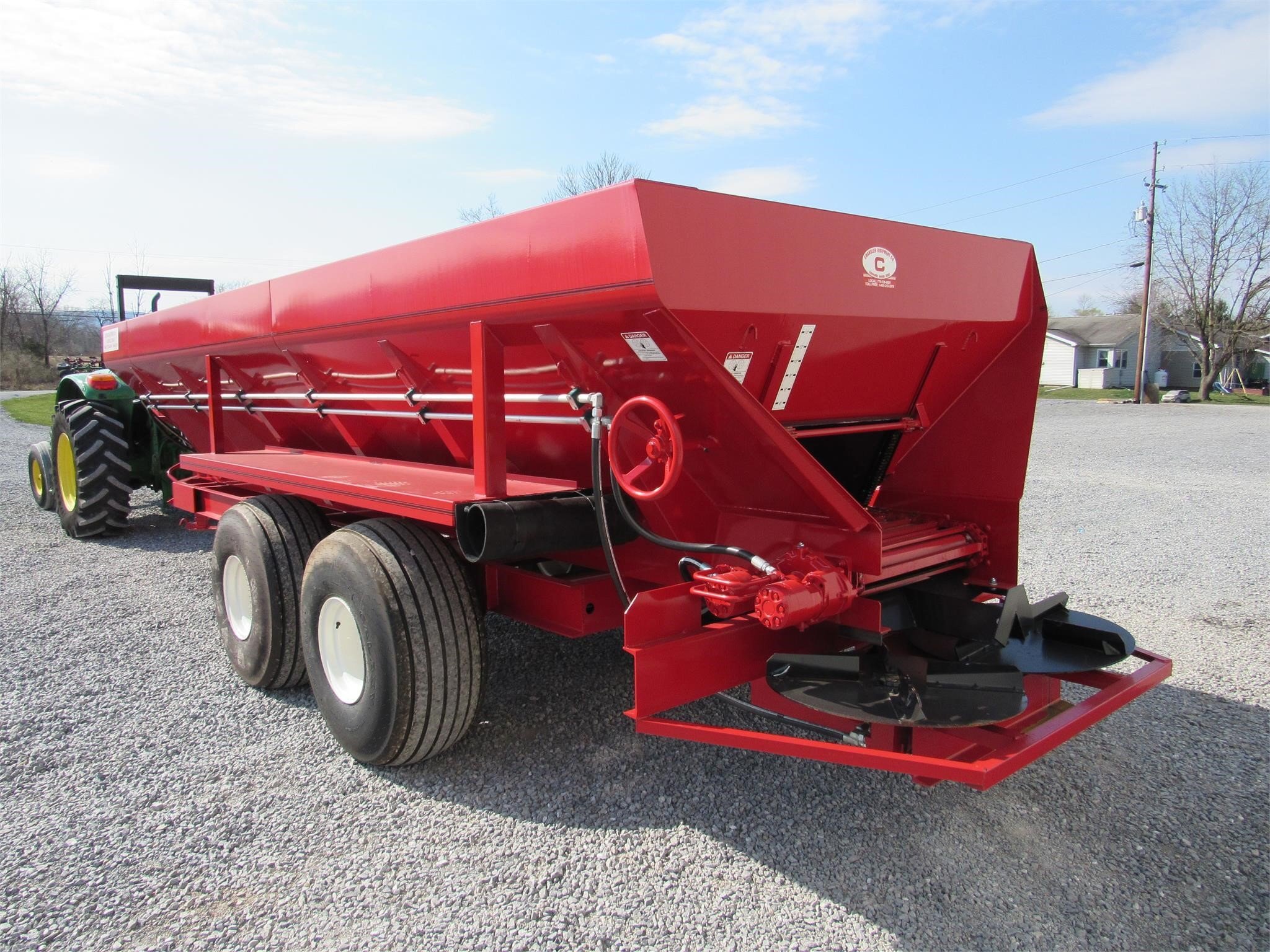 2025 Chandler 22CLPT Manure Spreader - $38,750 | Machinery Pete