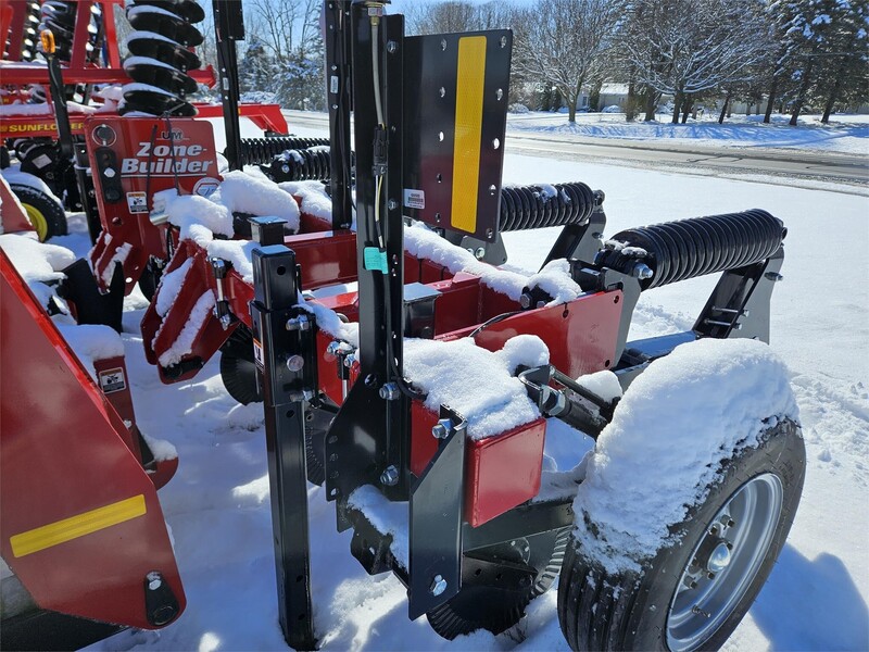 Used Strip-Till for Sale - 108 Listings | Machinery Pete