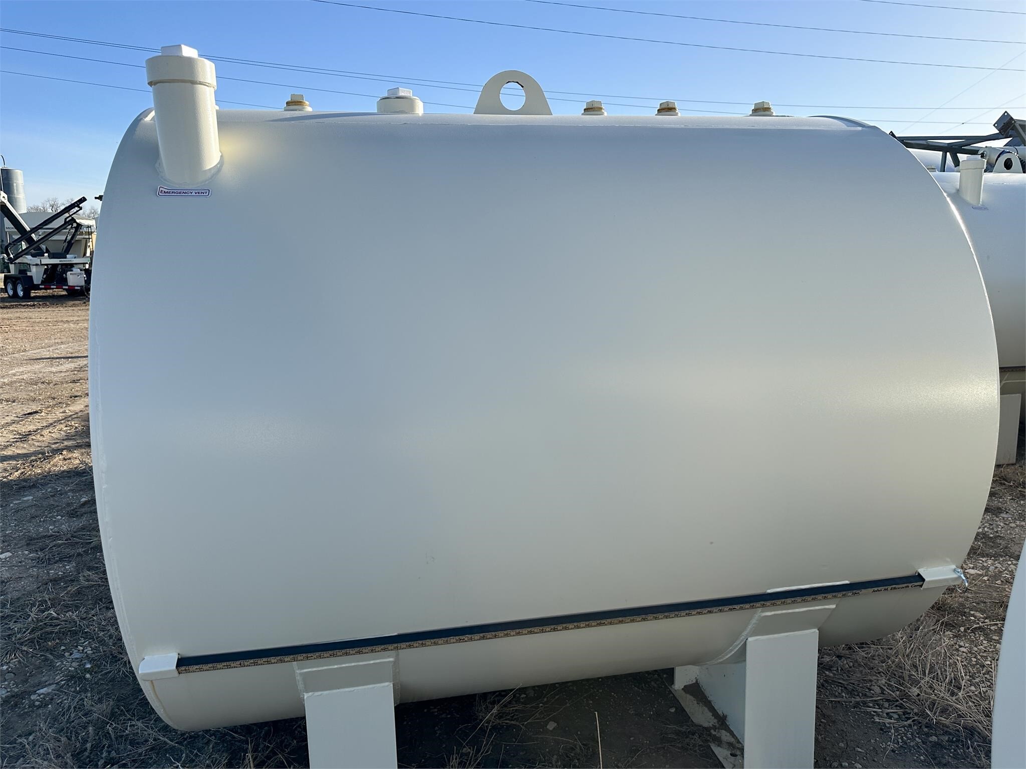 2025 Meridian 1000 HDW Tank - $5,610 | Machinery Pete