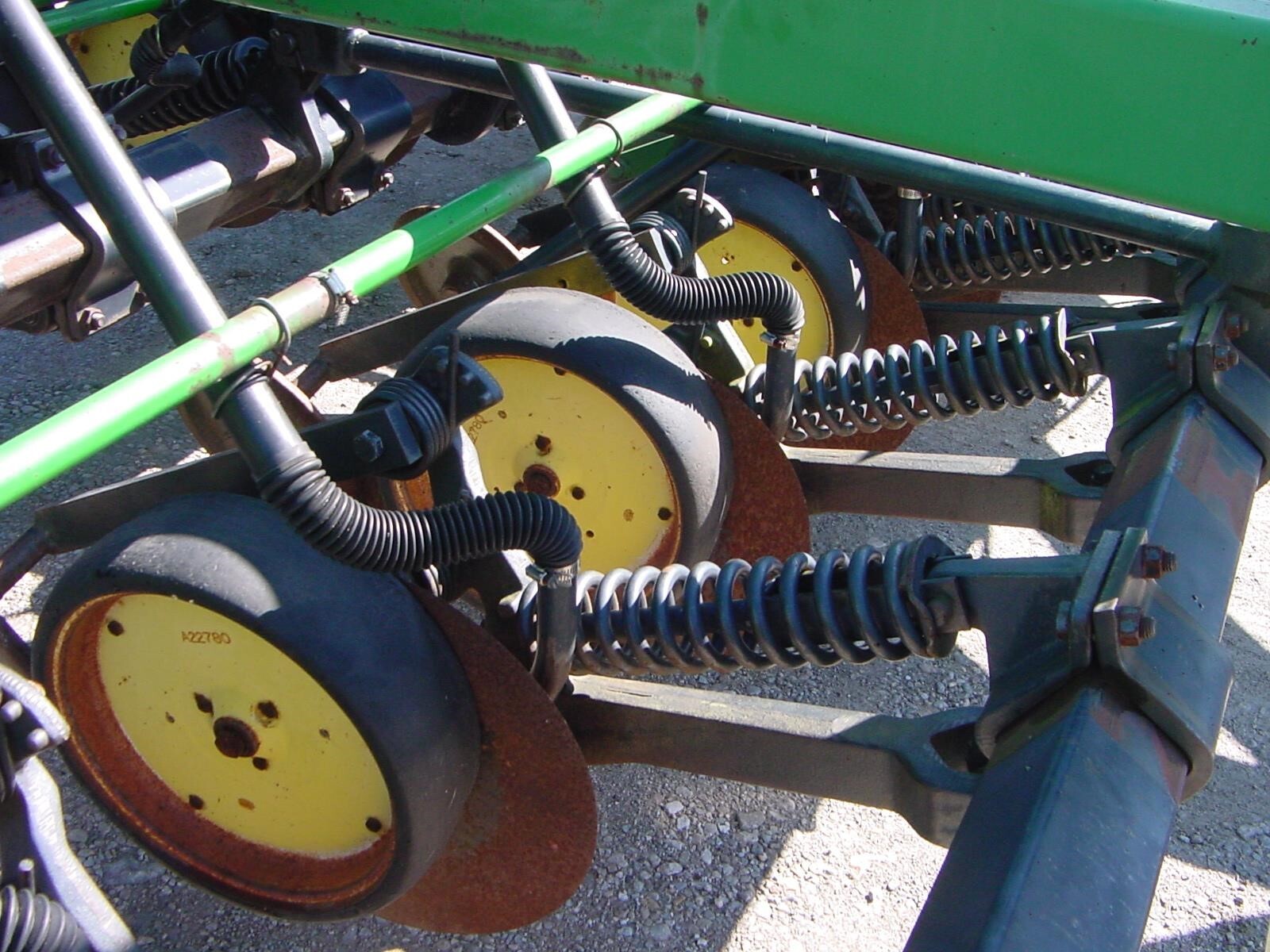 John Deere 750 Drill - $13,000 | Machinery Pete