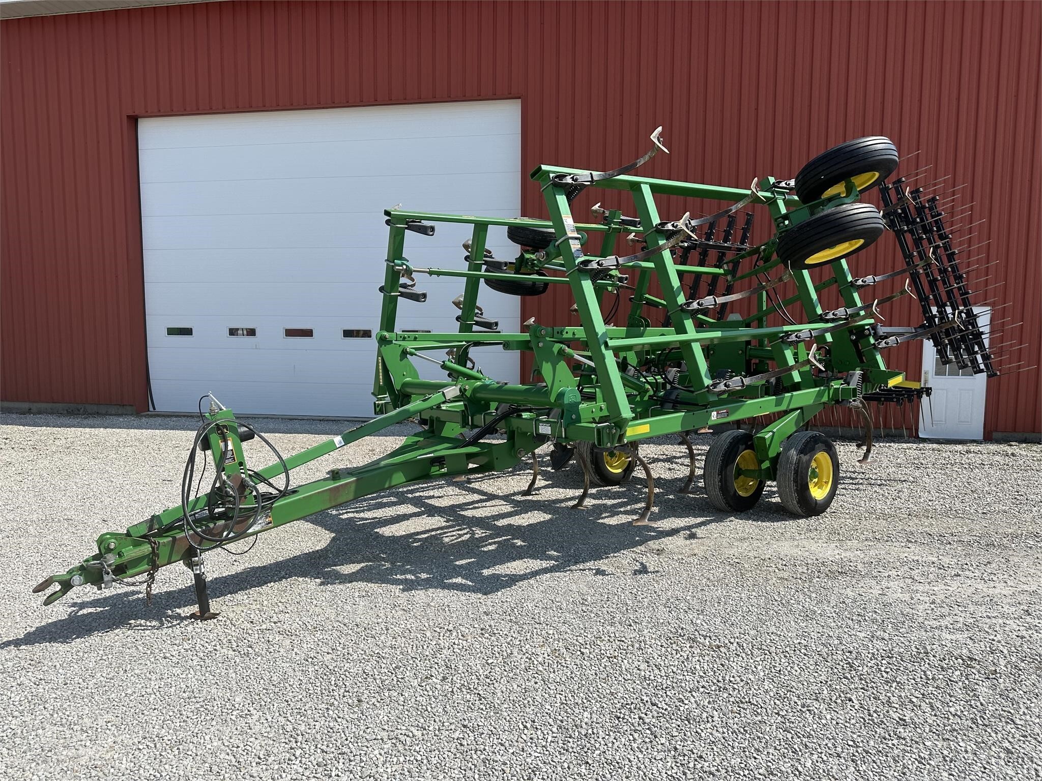 2008 John Deere 2210 Field Cultivator - $24,500 | Machinery Pete