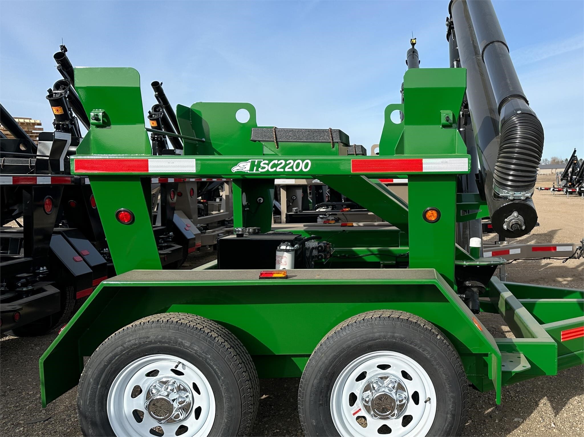 2025 Travis Seed Cart HSC2200 Seed Tender - $16,992 | Machinery Pete