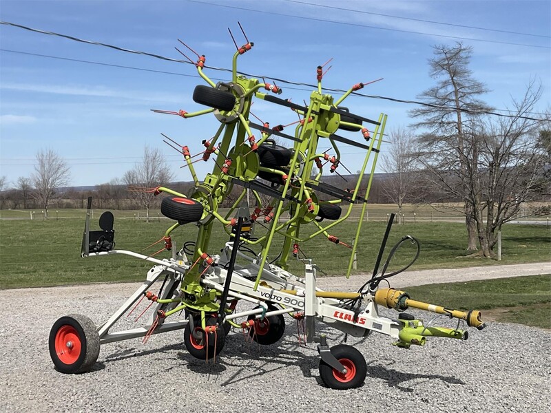 Used Claas Rakes for Sale - 71 Listings | Machinery Pete