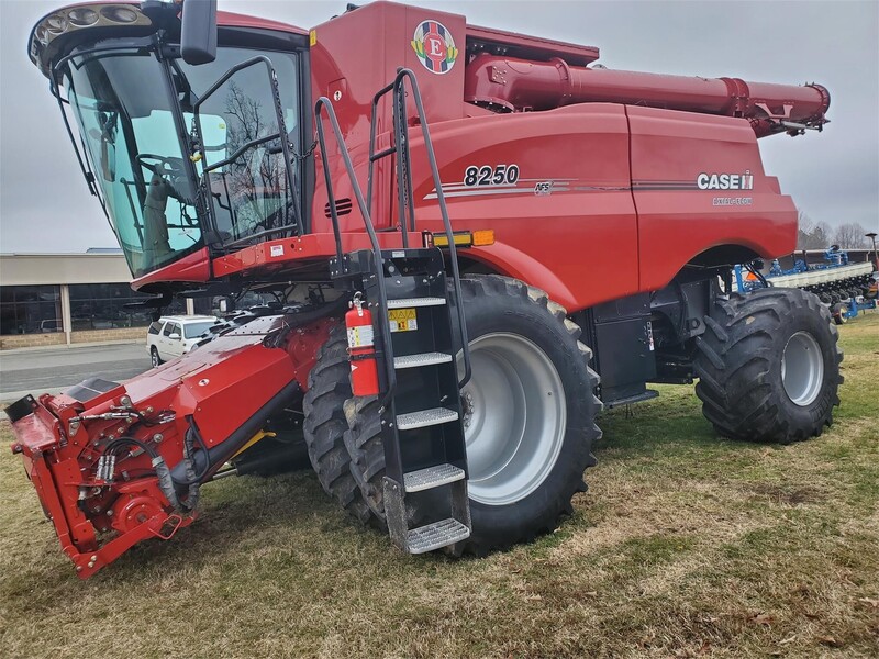 Used Combines for Sale - 5162 Listings | Machinery Pete