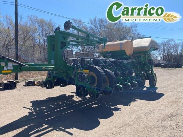 Carrico Implement - Beloit - Beloit, KS | Machinery Pete