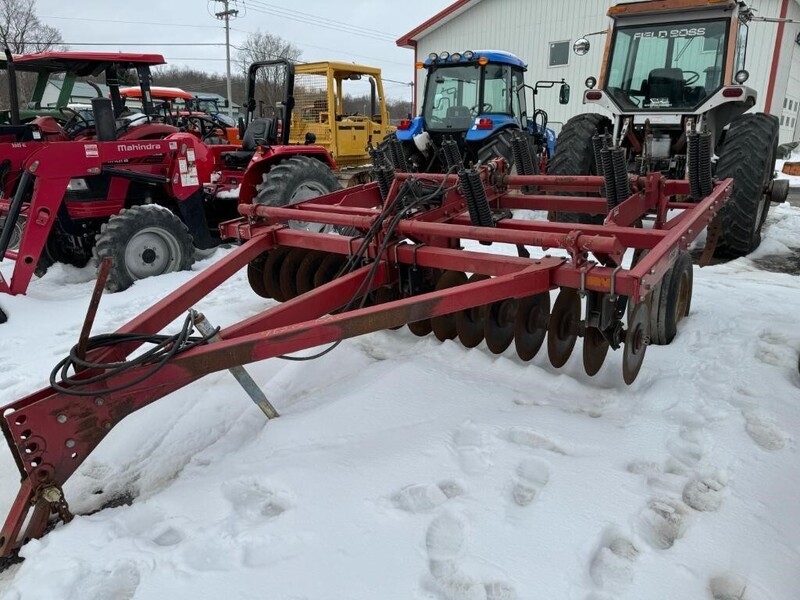 Used Chisel Plows for Sale - 376 Listings | Machinery Pete