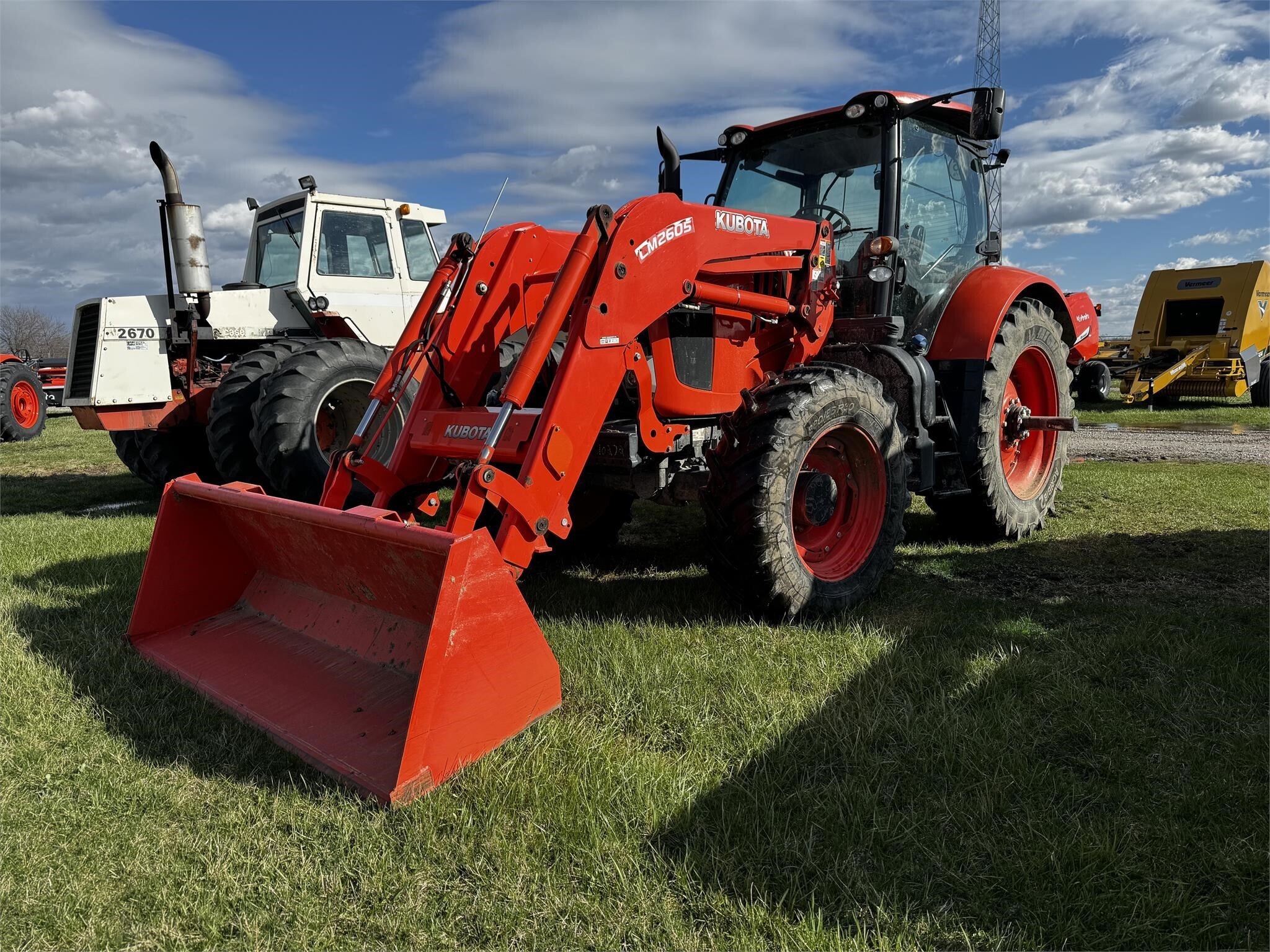 2019 Kubota M7-172 DELUXE Tractor - $104,900 | Machinery Pete