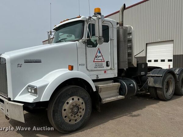 Used Grain Trucks for Sale - 130 Listings | Machinery Pete
