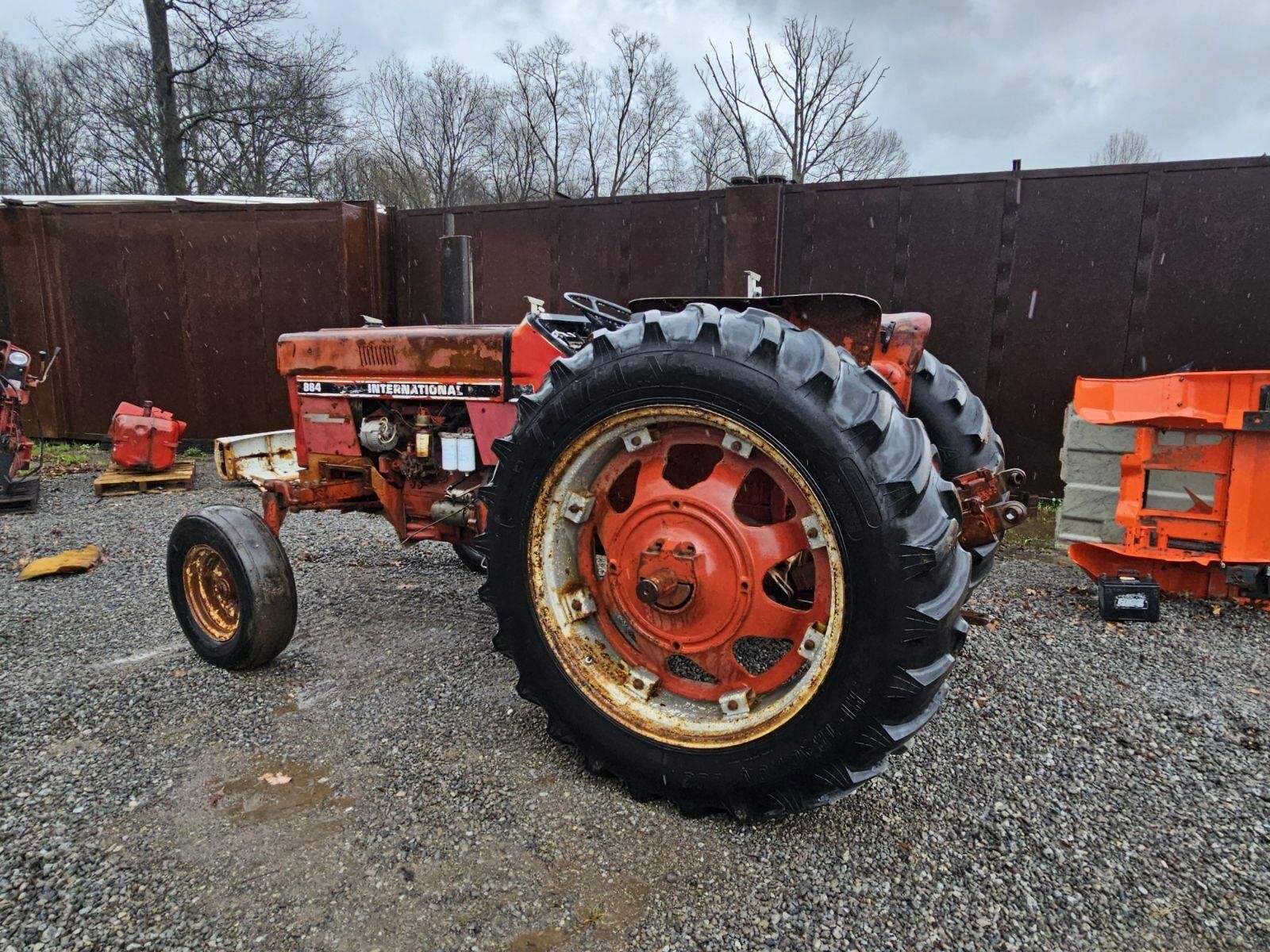 International Harvester 884 Tractor - $Call | Machinery Pete