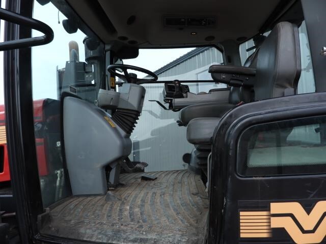 2017 Versatile 550DT Tractor - $Call | Machinery Pete