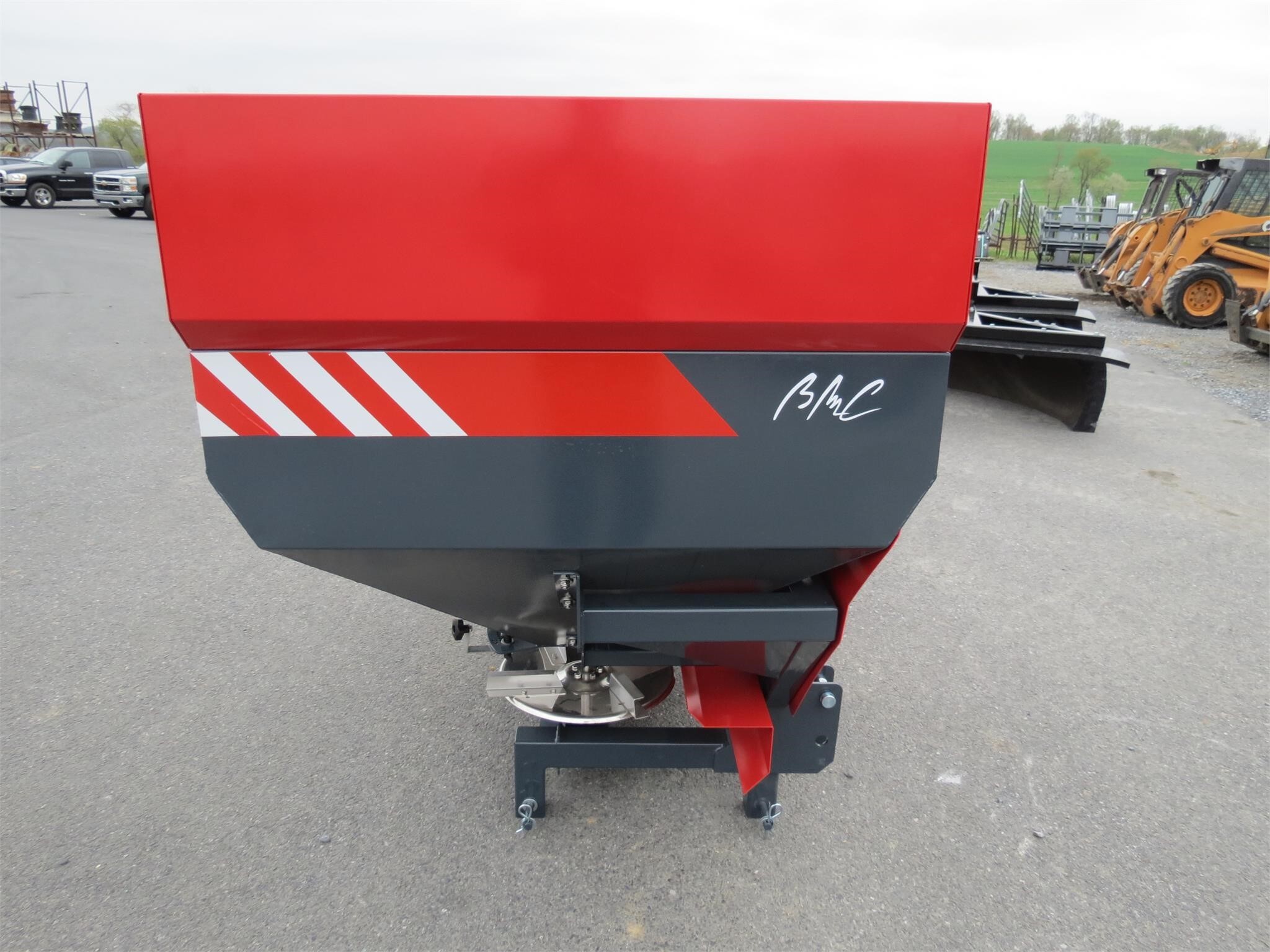 2025 BMC SYNTRA 1500 Pull-Type Fertilizer Spreader - $5,650 | Machinery ...