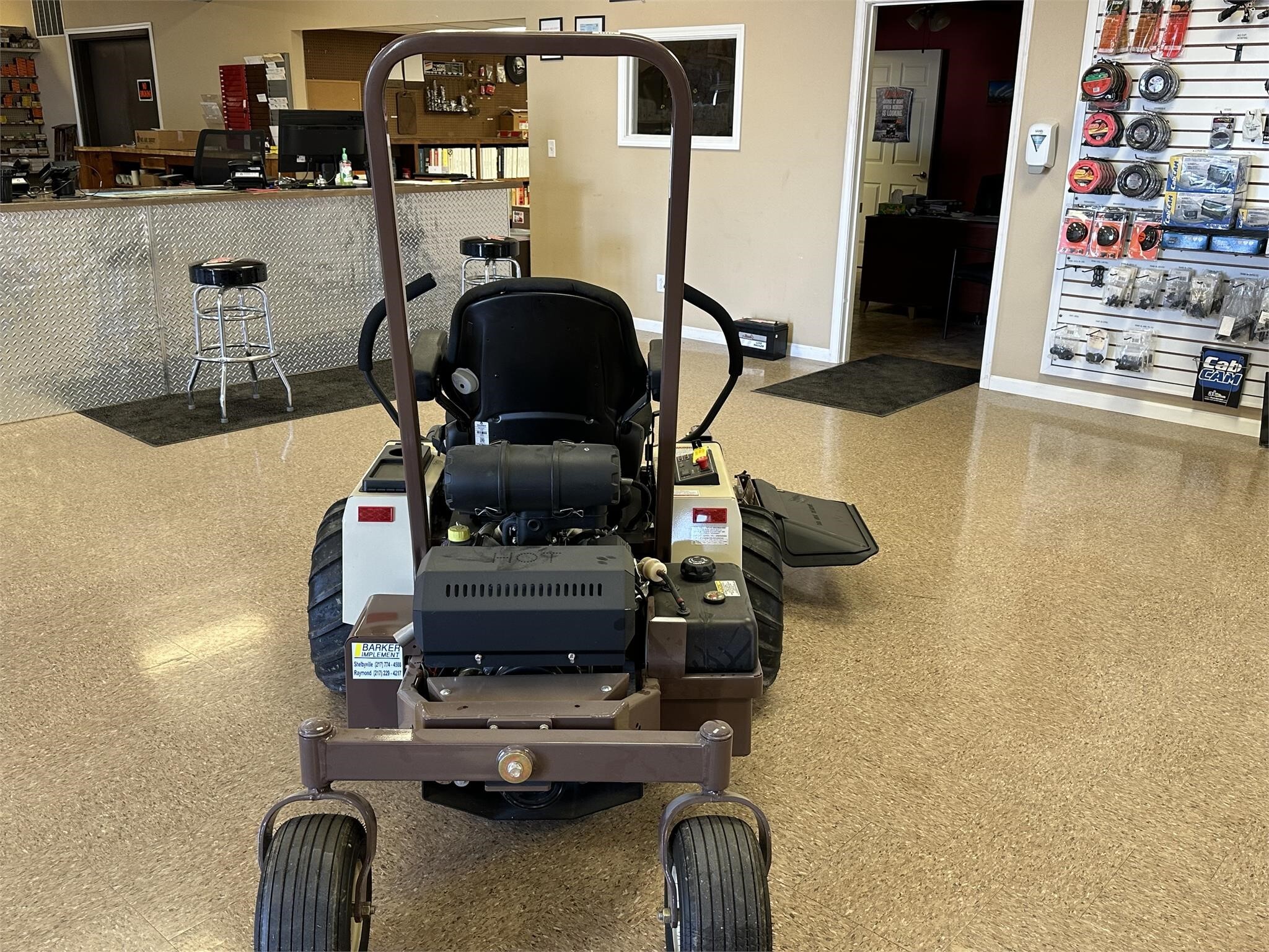 2024 Grasshopper 623T Lawn Mower - $13,700 | Machinery Pete