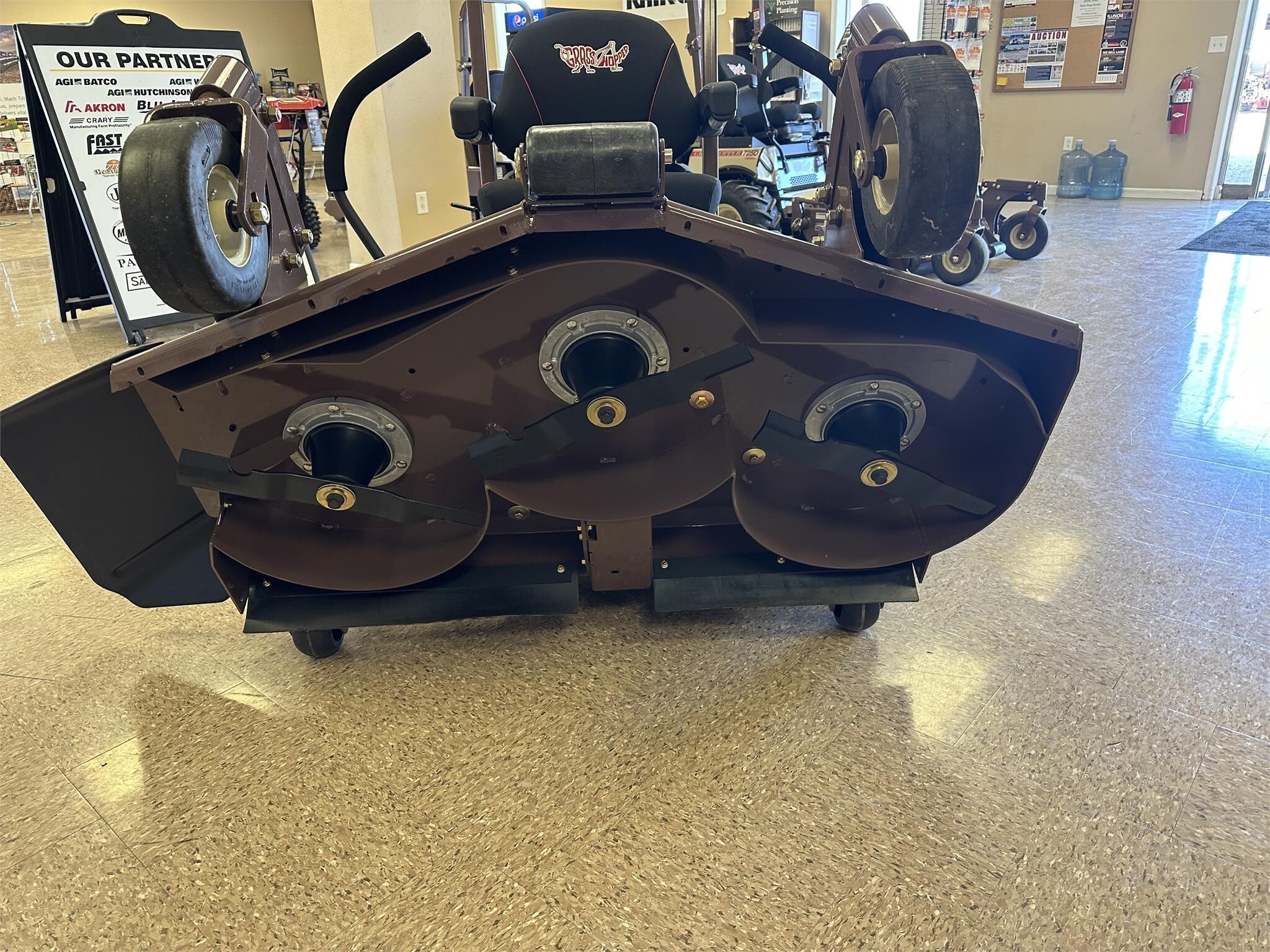 2024 Grasshopper 623T Lawn Mower - $13,700 | Machinery Pete