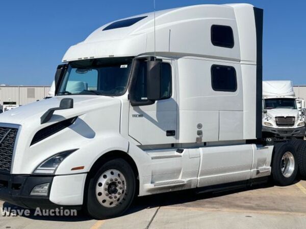 Used Volvo Semi Trucks for Sale - 61 Listings | Machinery Pete