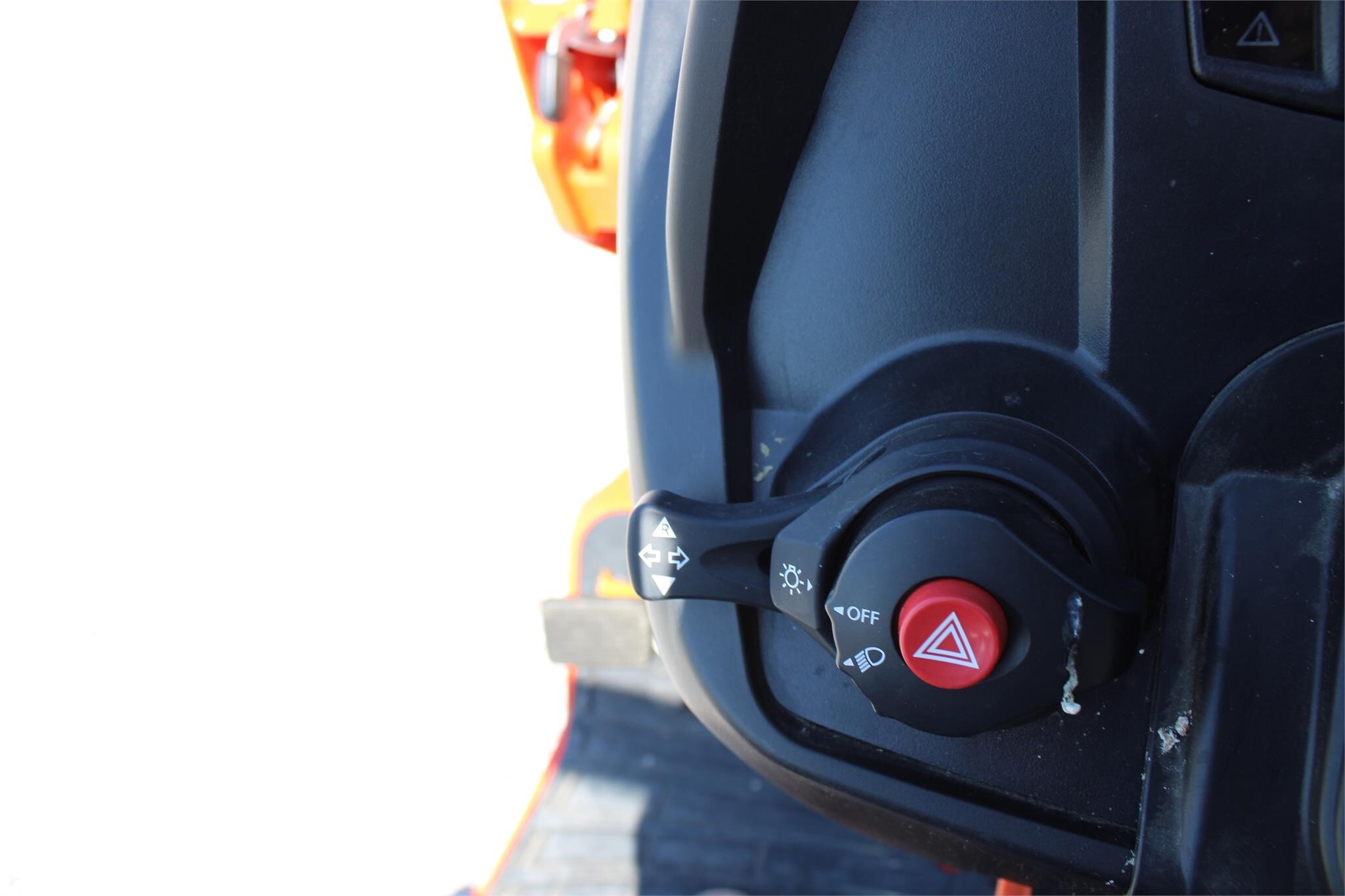 2020 Kubota LX2610 Tractor - $21,900 | Machinery Pete