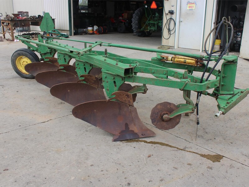 Used John Deere Plows for Sale - 161 Listings | Machinery Pete