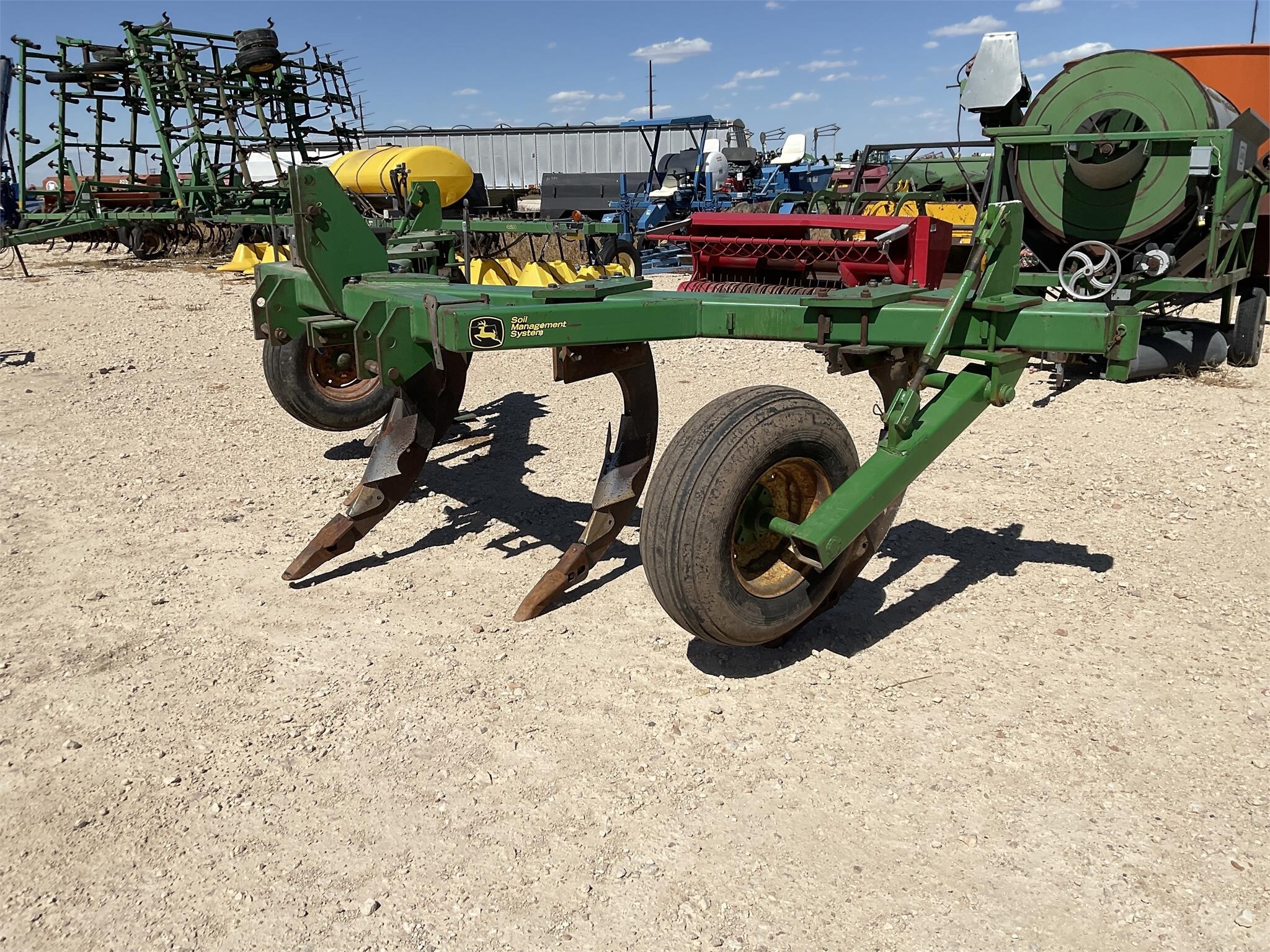 John Deere 915 V Ripper - $Call | Machinery Pete