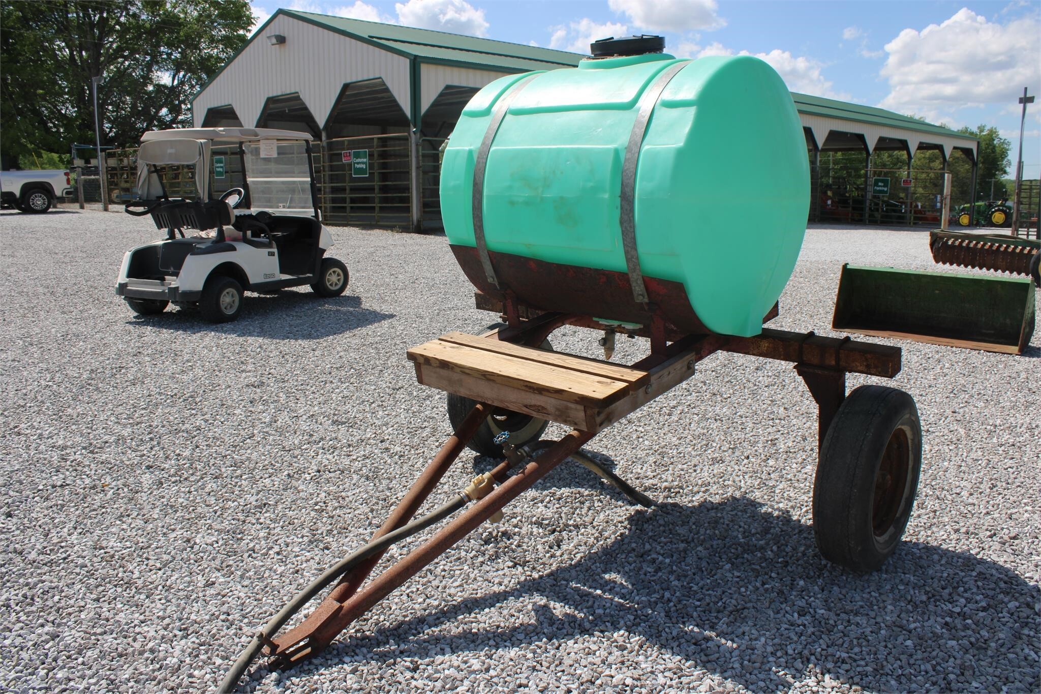 Custom Made 225 Pull-Type Sprayer - $Call | Machinery Pete