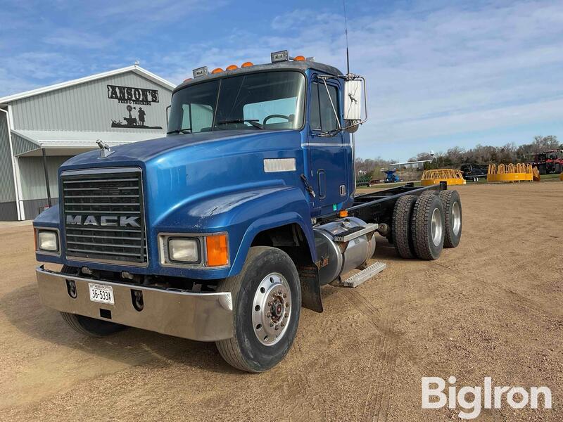 Used Mack Semi Trucks for Sale - 40 Listings | Machinery Pete
