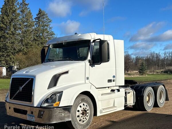 Used Volvo Semi Trucks for Sale - 54 Listings | Machinery Pete