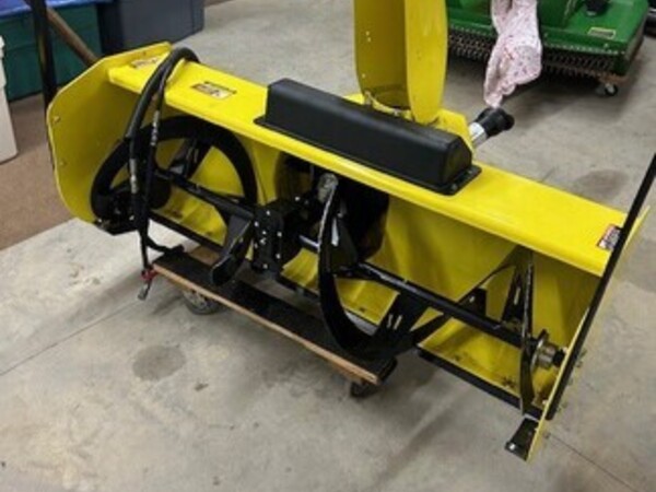 Used John Deere Snow Blowers for Sale - 100 Listings | Machinery Pete