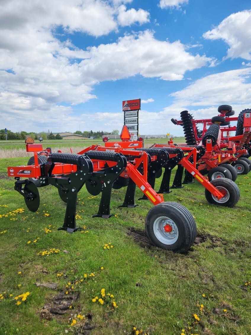 2024 Kuhn Krause 4835-730R In-Line Ripper - $31,500 | Machinery Pete