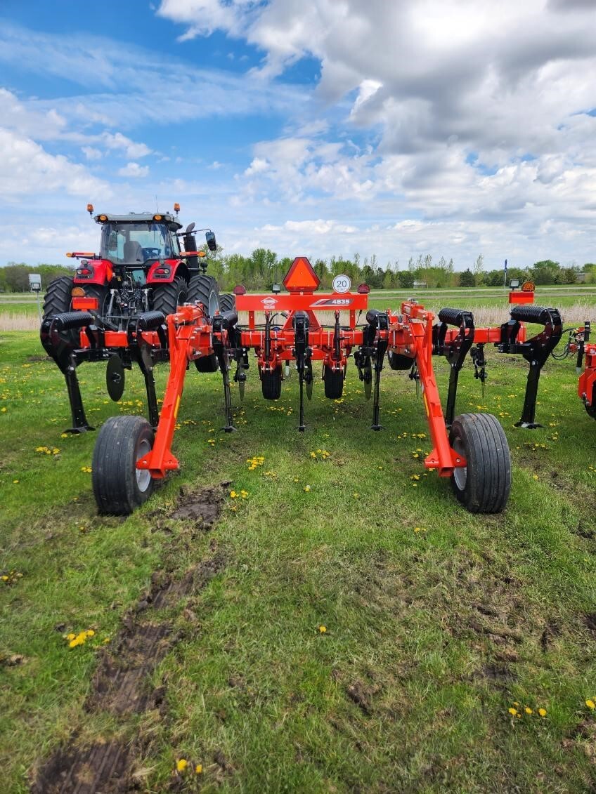 2024 Kuhn Krause 4835-730R In-Line Ripper - $31,500 | Machinery Pete