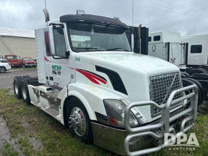 Used Volvo Semi Trucks for Sale - 54 Listings | Machinery Pete