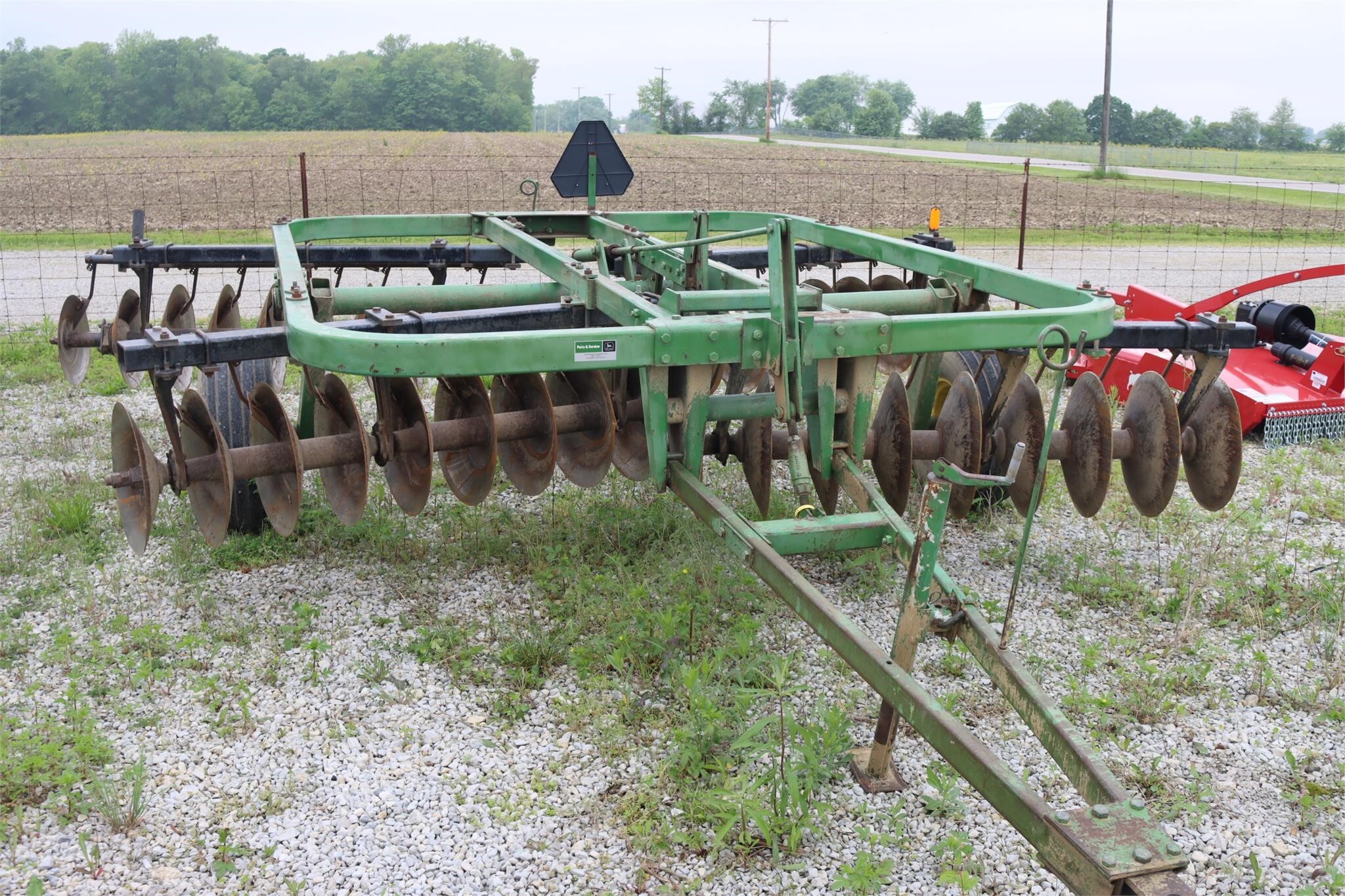 John Deere 210 Disk - $5,500 | Machinery Pete