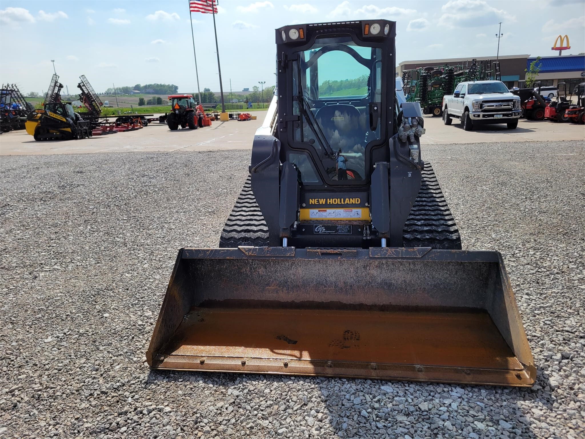 2021 New Holland C345 Skid Steer - $72,000 | Machinery Pete
