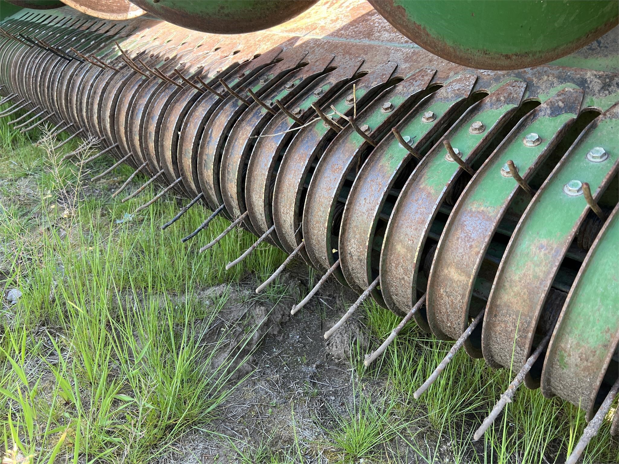 Maize Corp 9SP Self-Propelled Windrowers and Swather - $7,100 ...