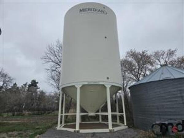 Used Grain Bins for Sale - 37 Listings | Machinery Pete