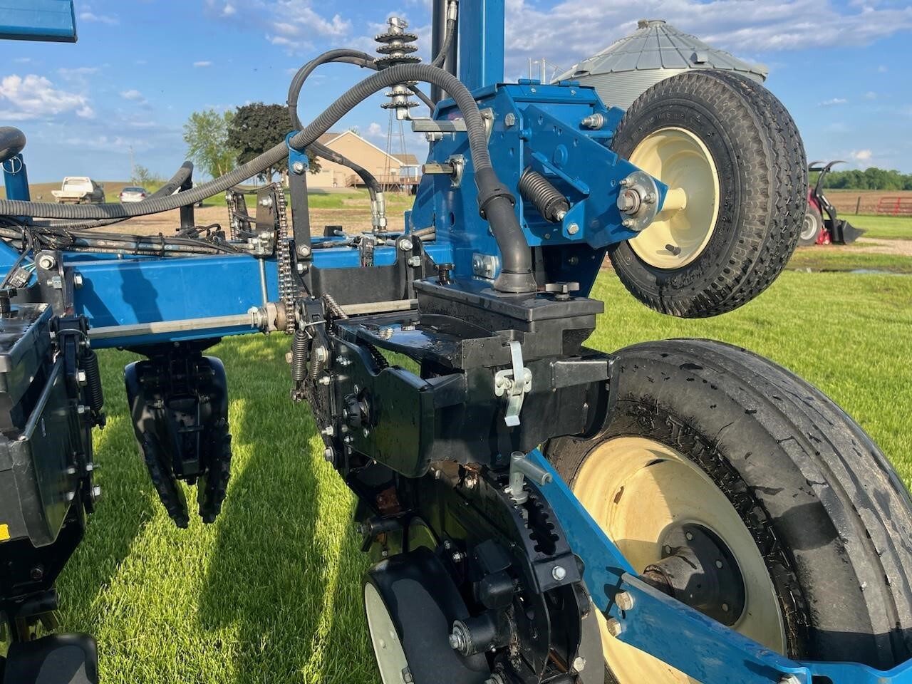 2012 Kinze 3600 ASD Planter - $59,500 | Machinery Pete