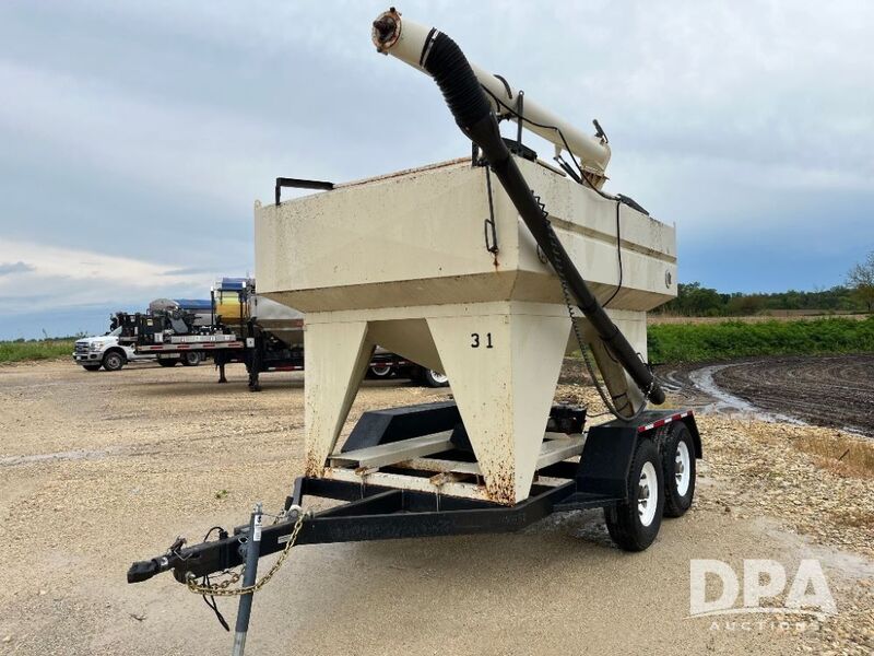 Used Seed Tenders for Sale - 1124 Listings | Machinery Pete