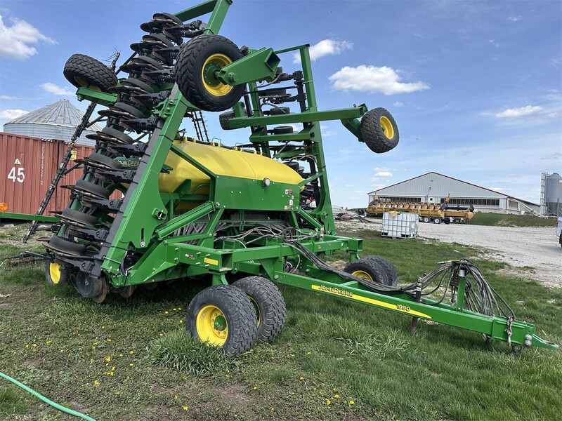 Used Air Seeders for Sale - 563 Listings | Machinery Pete