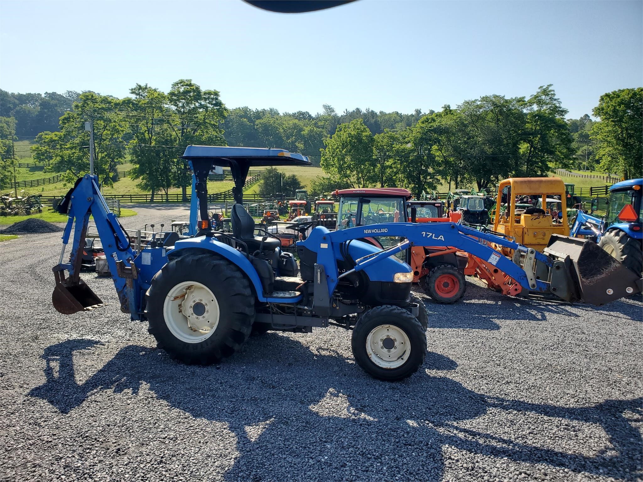 2001 New Holland TC40D Tractor - $20,900 | Machinery Pete