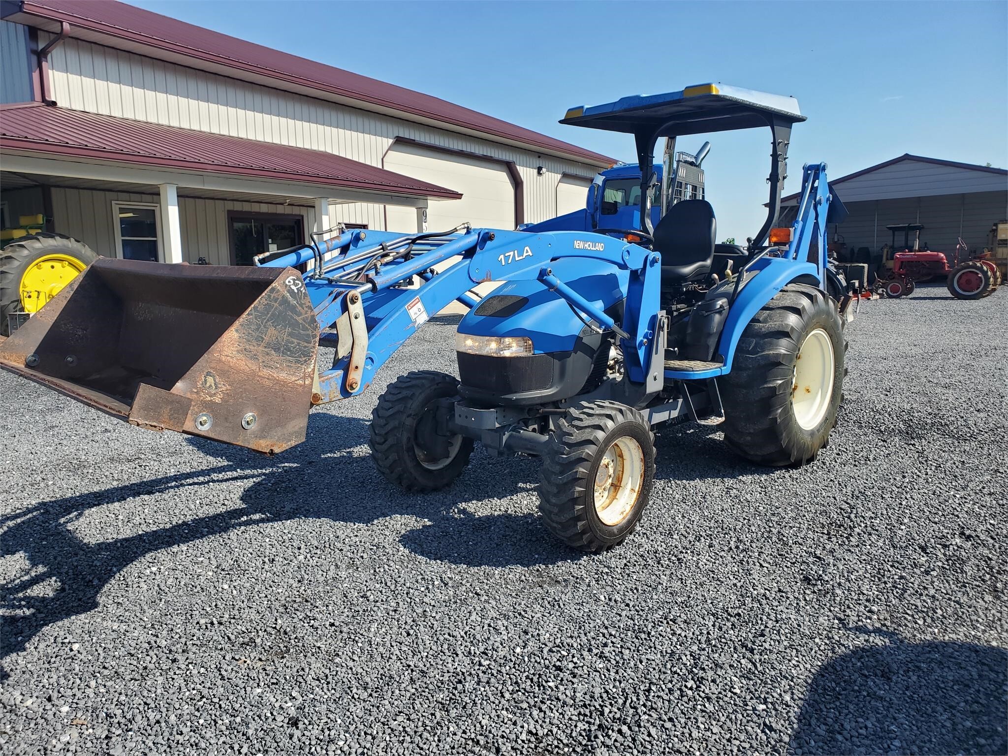 2001 New Holland TC40D Tractor - $20,900 | Machinery Pete