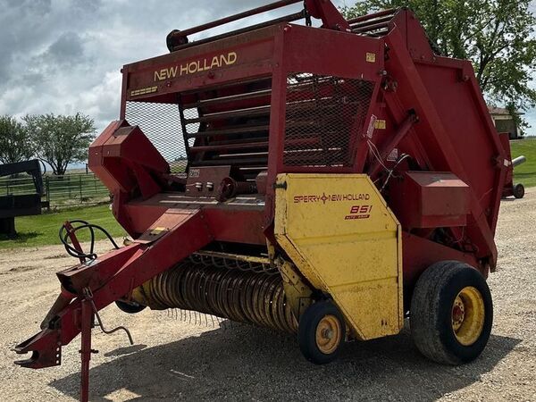 Used New Holland Round Balers for Sale - 537 Listings | Machinery Pete