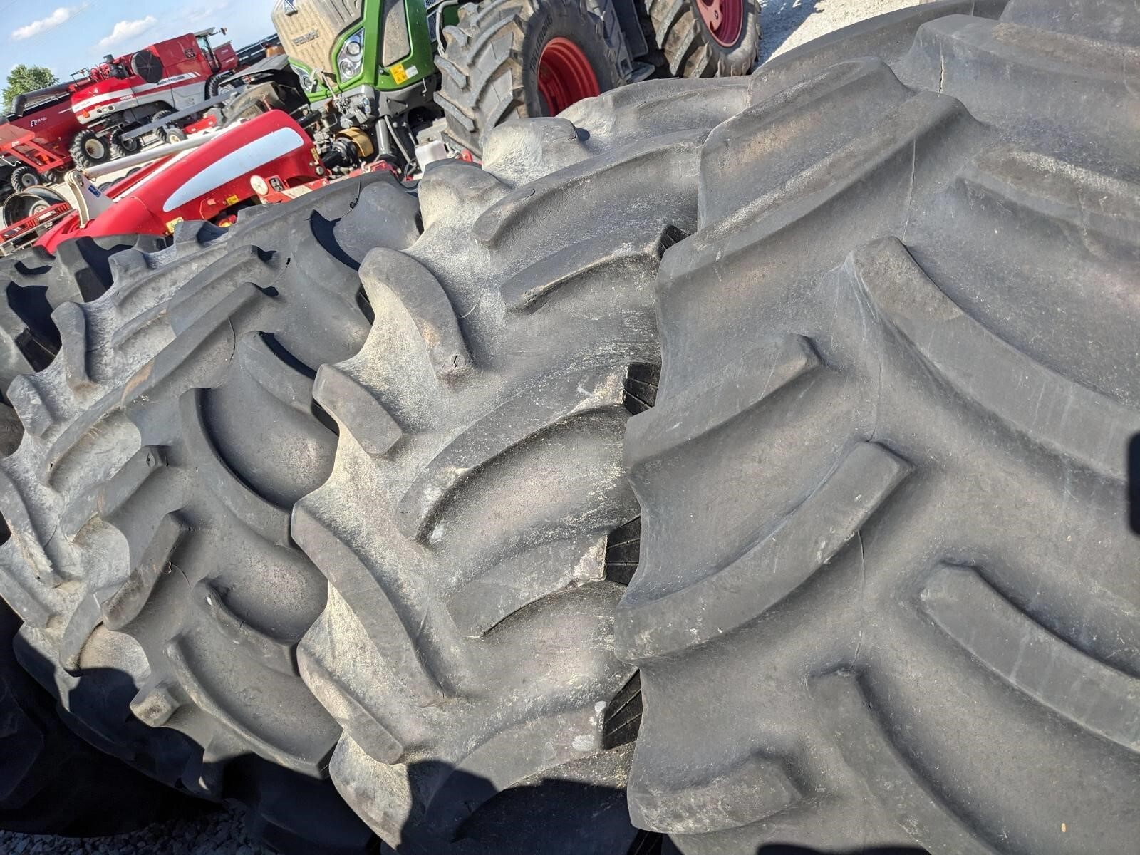 Titan 18.4-26 Wheels / Tires / Track - $250 | Machinery Pete